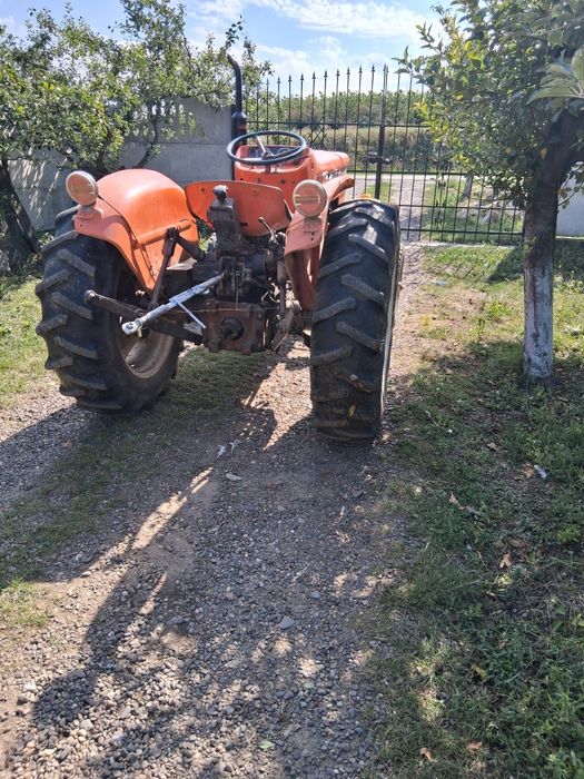 Tractor fiat 50 cp funcționează perfect Botosani • OLX.ro