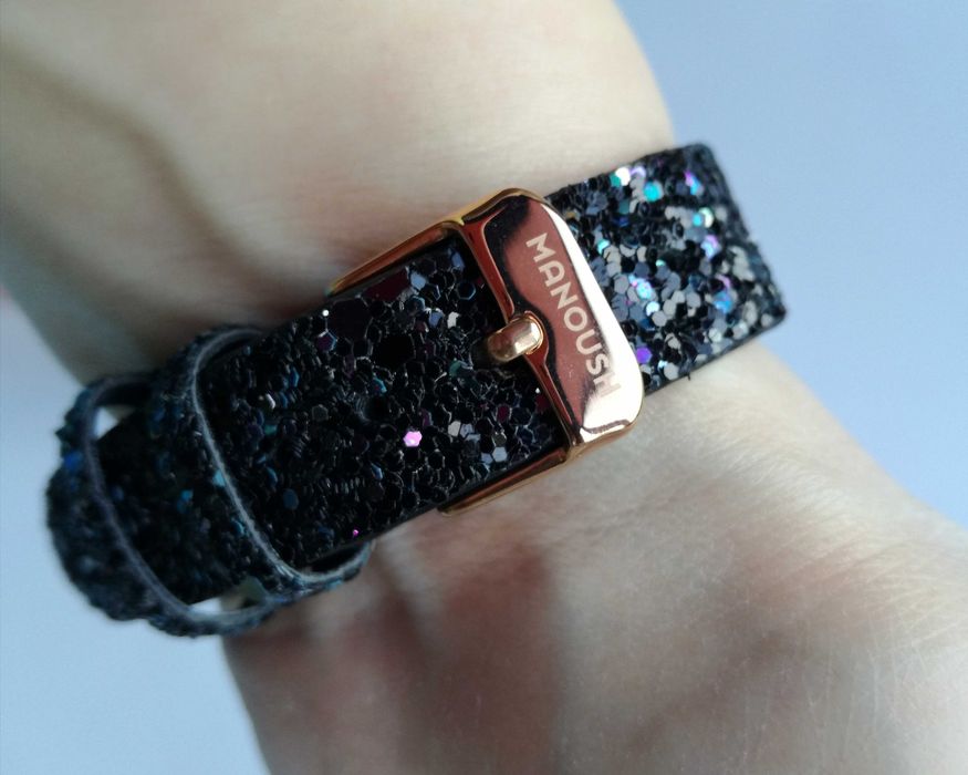 Ръчен часовник гривна Moschino, Manoush, A-Cold-Wall, Jacquemus гр ...