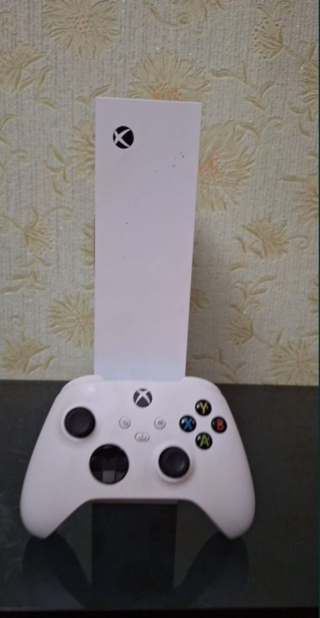 Xbox s серия состояние идеальное джойстик почти новый игры много: 220 у ...