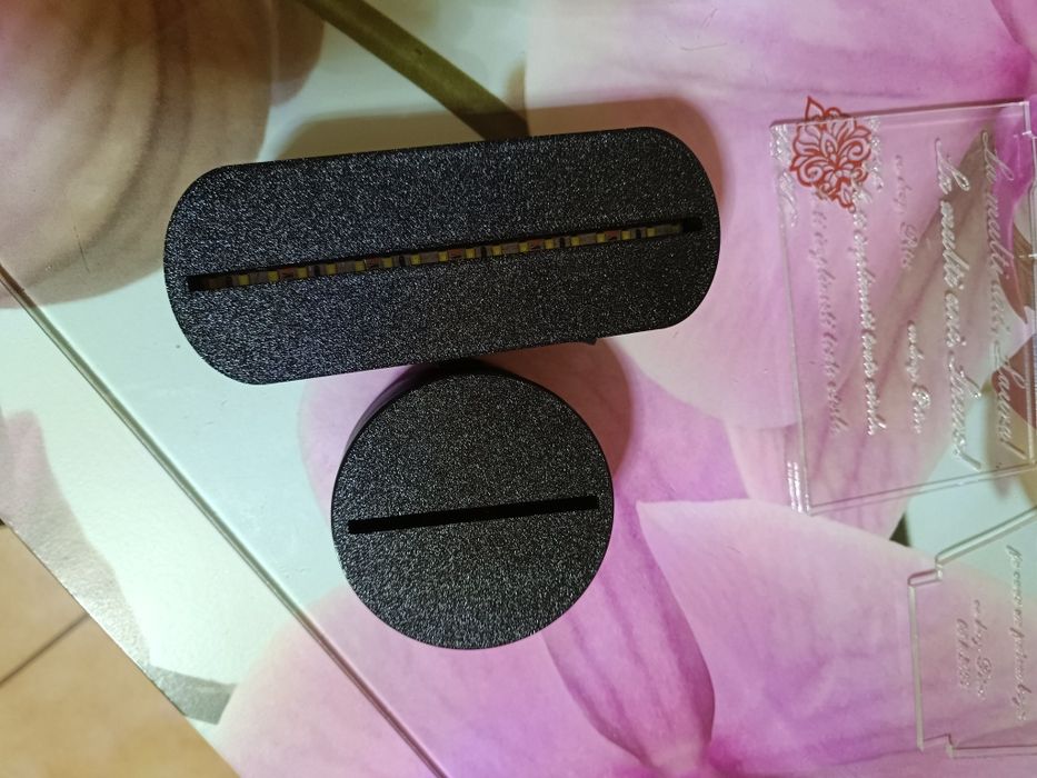 Baza LED pentru lampi 3D Iasi • OLX.ro