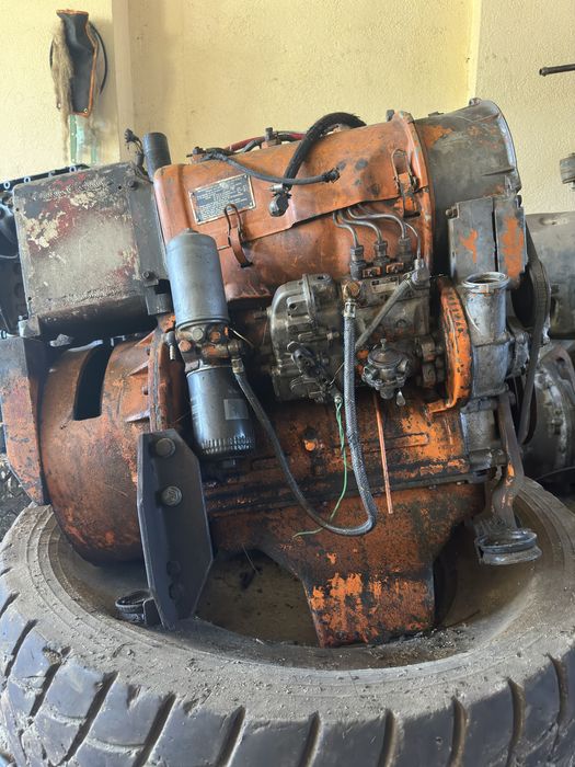 Motor Deutz in 3 Pistoane , Rebrisoara • OLX.ro