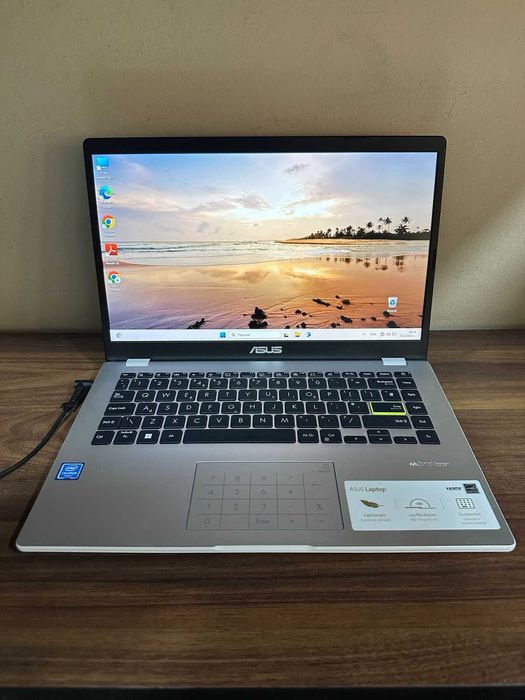 Лаптоп ASUS E410M, 14", Full HD, 512gb SSD гр. Варна Левски • OLX.bg