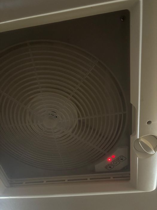 Trapa 40x40 pentru acoperis rulota/ autorulota THULE cu ventilator ...