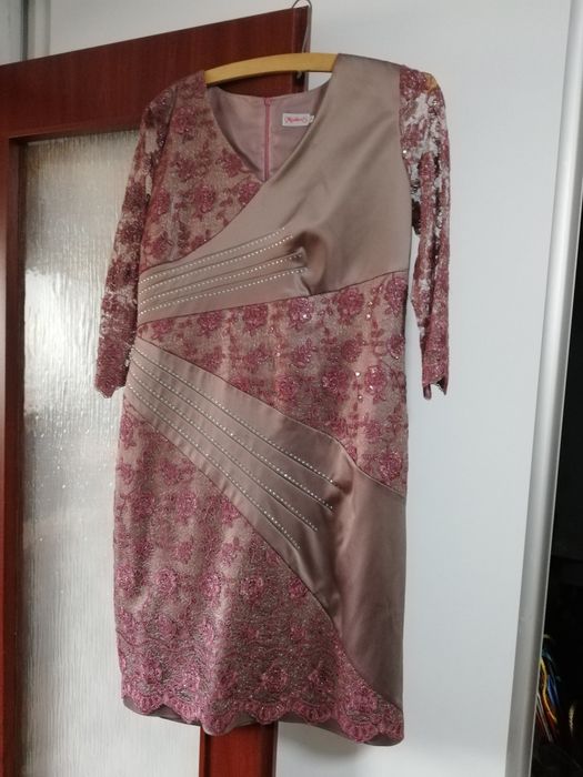 Rochii de gala nr 46,48,xxl Huedin • OLX.ro