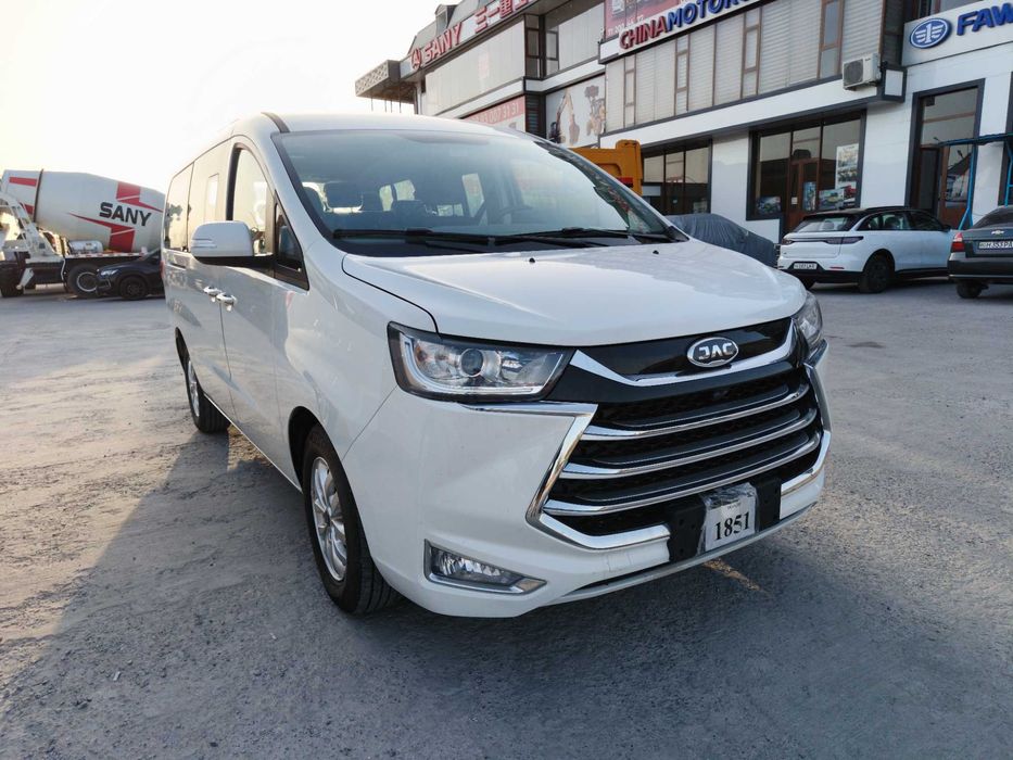 Kia Carnival va Jetour o'rniga Jac M4 Refline 2023: 255 000 000 сум ...