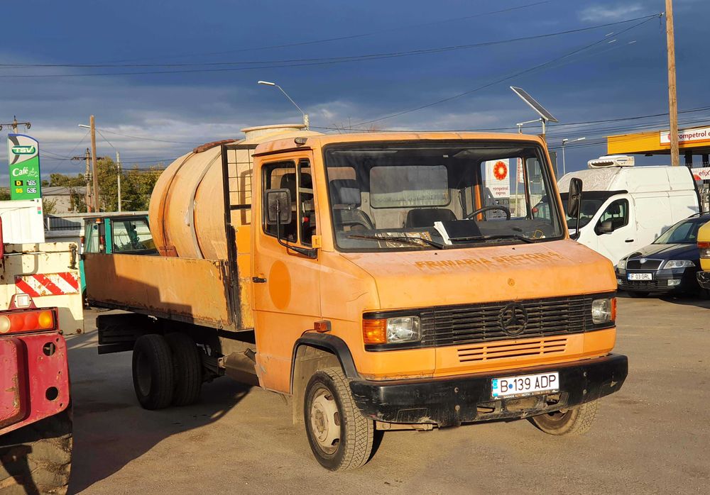 Mercedes Vario 709d, motor 4.2d, cisterna Bucuresti Sectorul 5 • OLX.ro
