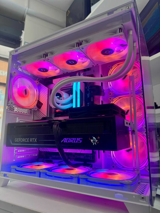 Calculator I9 14900K RTX 5090 32GB SSD 2T Sursa 1300w Factura,Garantie ...