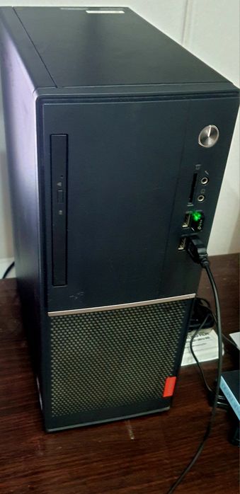 Vând urgent! unitate calculator pc lenovo Baia Mare • OLX.ro