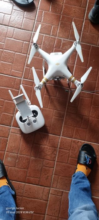 Dji phantom 4k w325 Adjud • OLX.ro