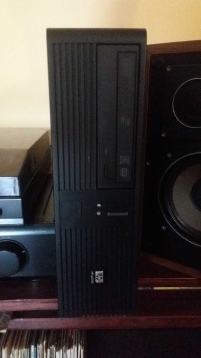 Unitate Calculator HP RP5700 SFF cu tastatura si mouse, FARA MONITOR ...