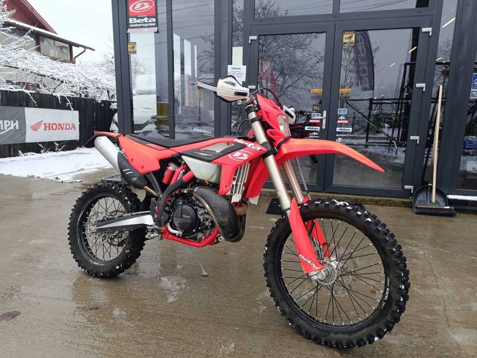 Beta 300RR 2023 -rulata aprox 25-30ore- 6500 euro+tva Brebu Manastirei ...