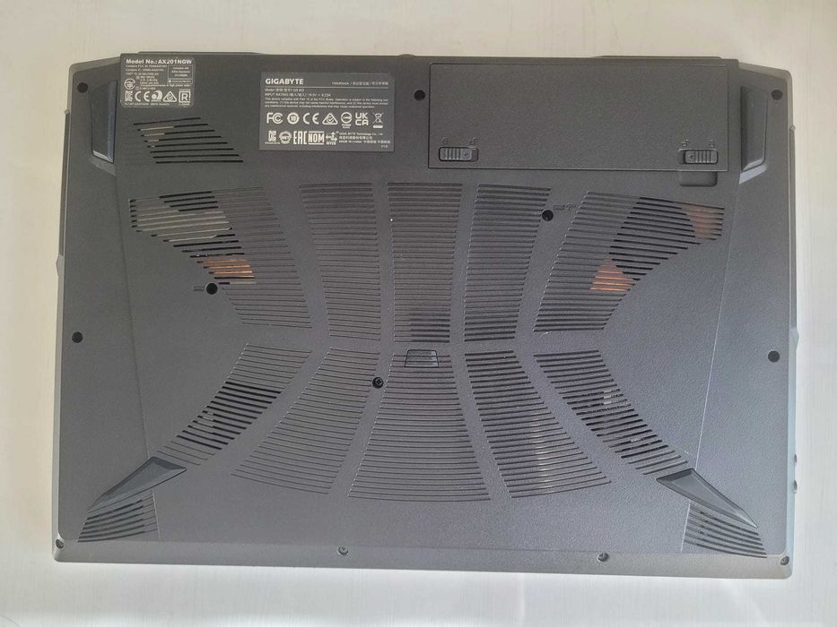 Laptop Gigabyte KD G5 a 11-a generatie | i5-11400H RTX 3060 16GB RAM ...