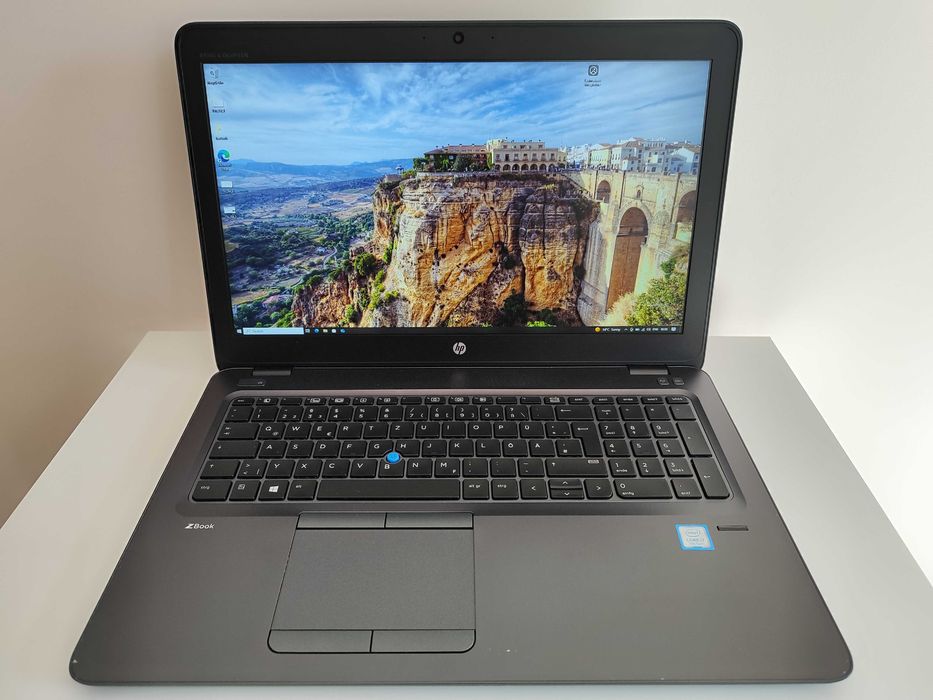 HP ZBook 15u G4 FHD i7-7500U/256GB/8GB/AMD 2GB гр. Варна Левски • OLX.bg