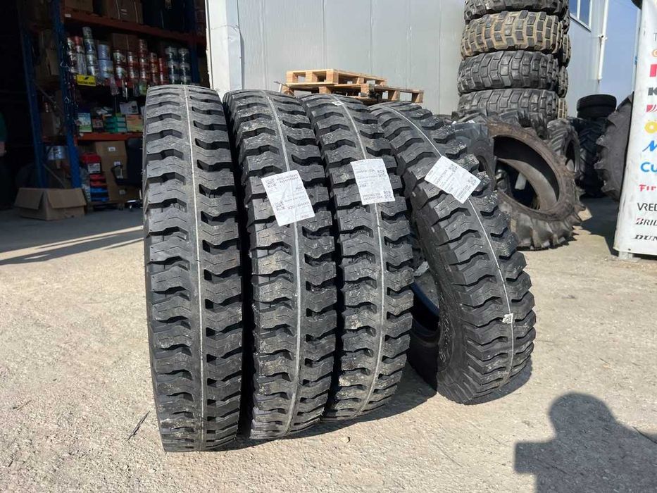 Anvelope noi 8.25-20 cu 14 pliuri pentru remorca marca OZKA Alba Iulia ...