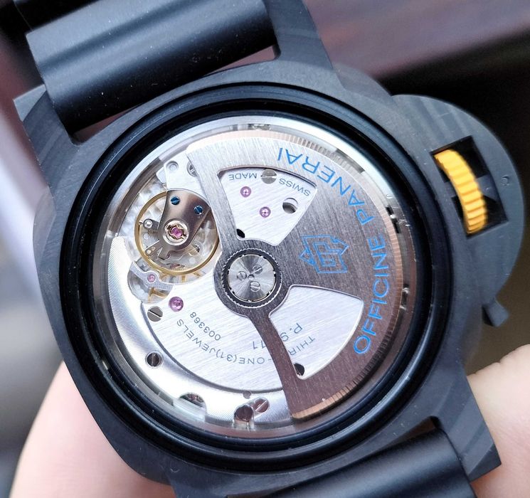 Panerai Pam 1324 Submersible GMT Carbotech VSF P9000 Navy Seals 44 mm ...