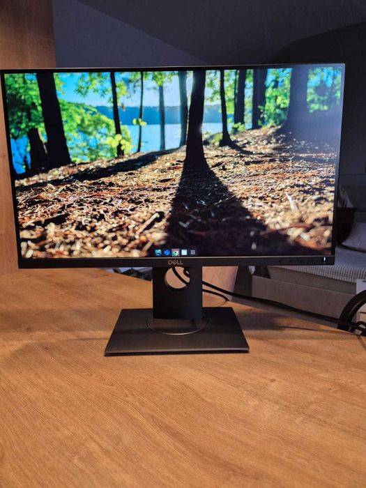 Monitor LED IPS Dell P2418D 23.8" WQHD, HDMI, DisplayPort, Negru Cluj ...