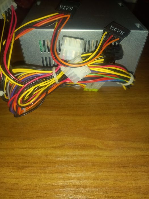 Захранване за компютри 400W гр. Разград Васил Левски • OLX.bg