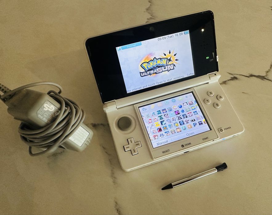 Nintendo 3DS с 55 игри Pokemon Zelda Mario гр. София Манастирски ливади ...