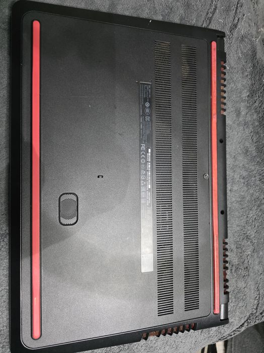 Laptop dell nefunctional(piese) Bucuresti Sectorul 4 • OLX.ro