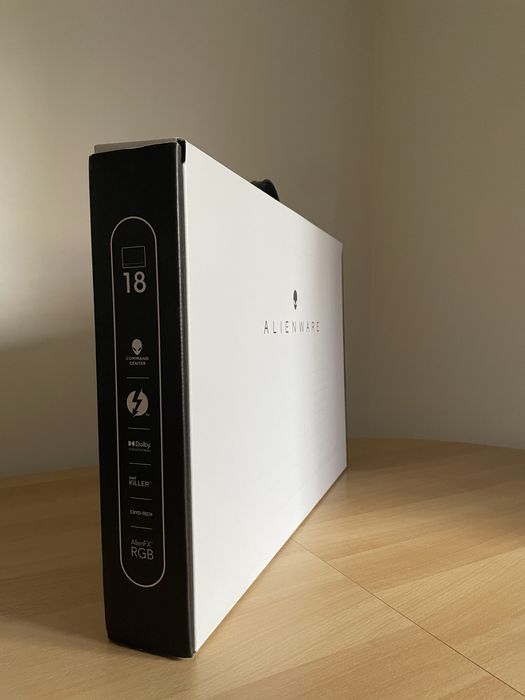 Alienware M18 R2 Gaming - i9-14900HX, 32GB RAM, 1TB SSD, RTX 4080 12GB ...