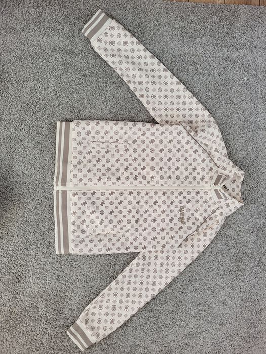 Екип Guess за момиче 12г. гр. Раковски • OLX.bg