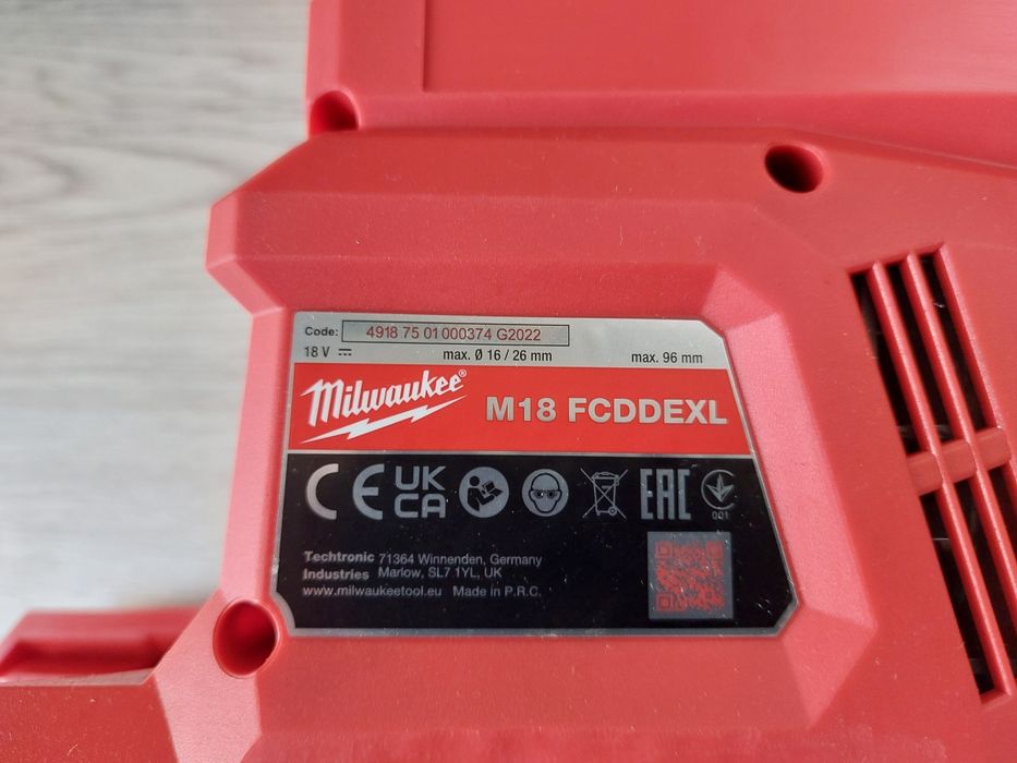 Aspirator rotopercutor milwaukee m18 FCDDEXL, 2022, modelul nou Cluj-Napoca • OLX.ro