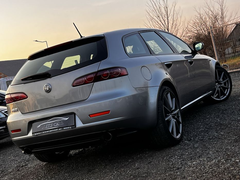 Alfa Romeo 159 2010 2.0JTDM/Xenon/Navi/Posibilitate rate fixe Iecea Mica • OLX.ro