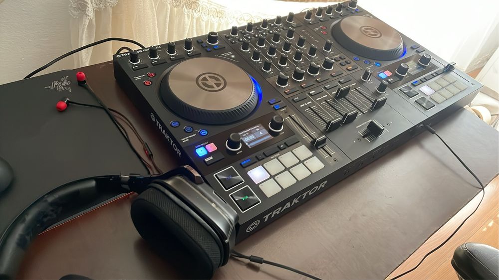 Traktor s4mk3 si Maschine mk3 schimb cu pioneer cdj xdj Cluj-Napoca ...