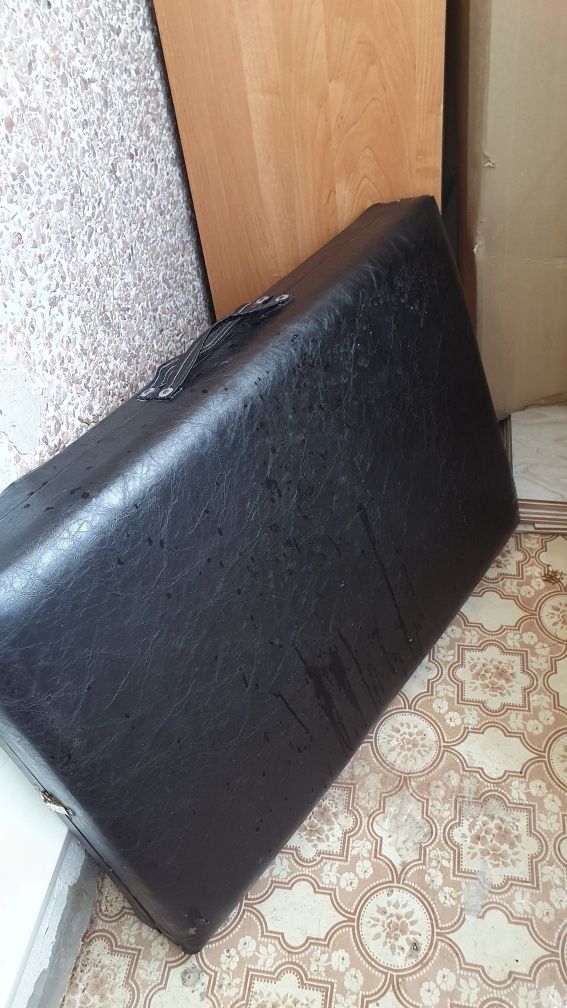 Продам кушетку раскладную: 15 000 тг. - Мебель для салонов красоты ...