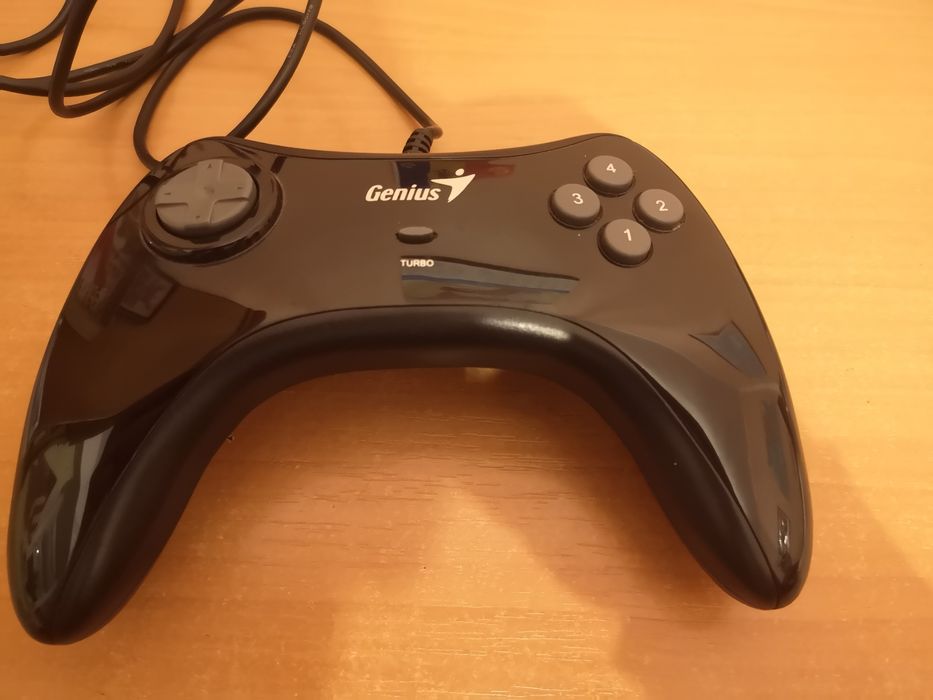 Gamepad/ Joystick Genius MaxFire Grandias PC/Laptop Craiova • OLX.ro