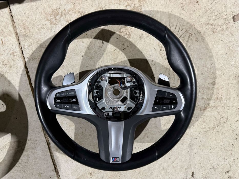 Volan M Sport BMW G Series G20 G30 G01 G05 G11 etc Husi • OLX.ro