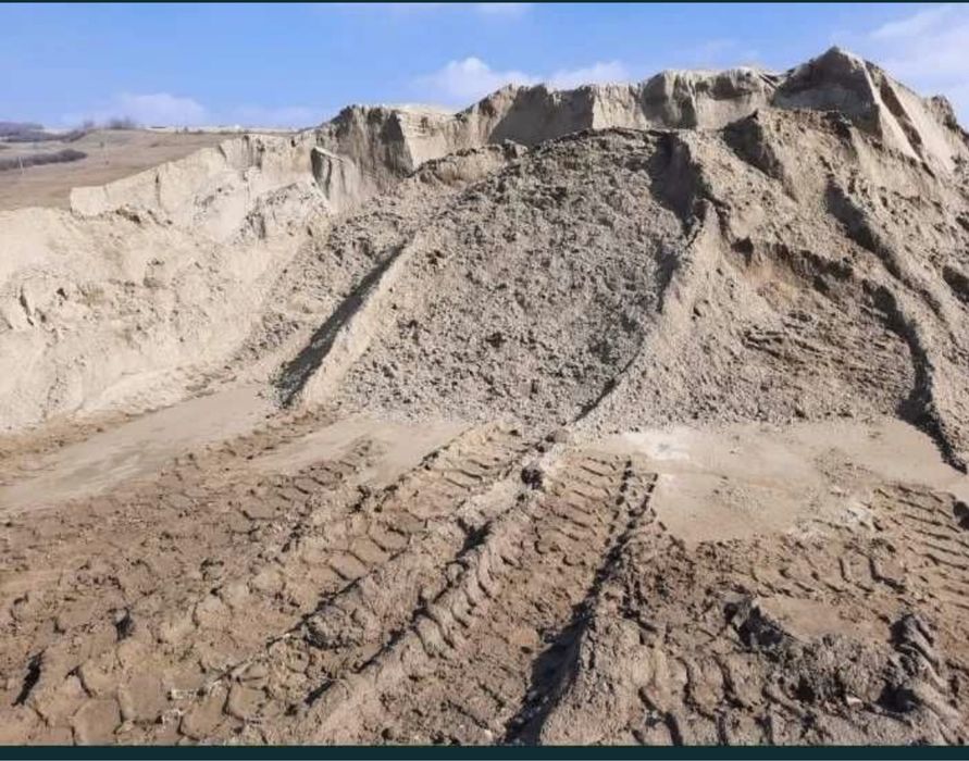 Piatra concasata nisip spălat mărgăritar sortat balastru Pamant Oradea ...