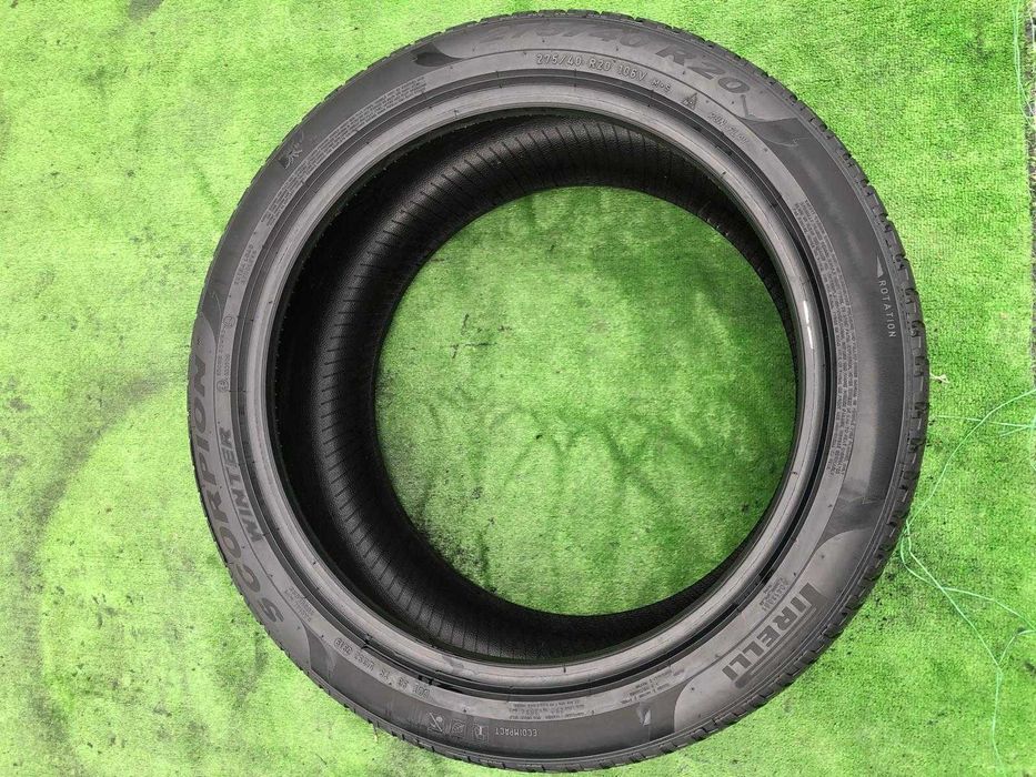 Anvelope iarnă 245/45/20 Față + 275/40/20 Spate Pirelli RSC* Suplacu de ...