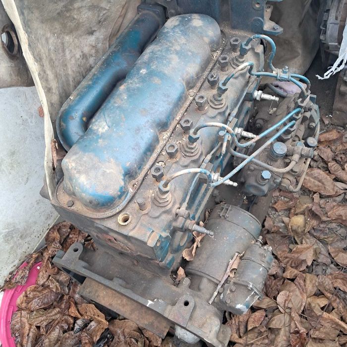 2 tractoare la pachet Gherla • OLX.ro