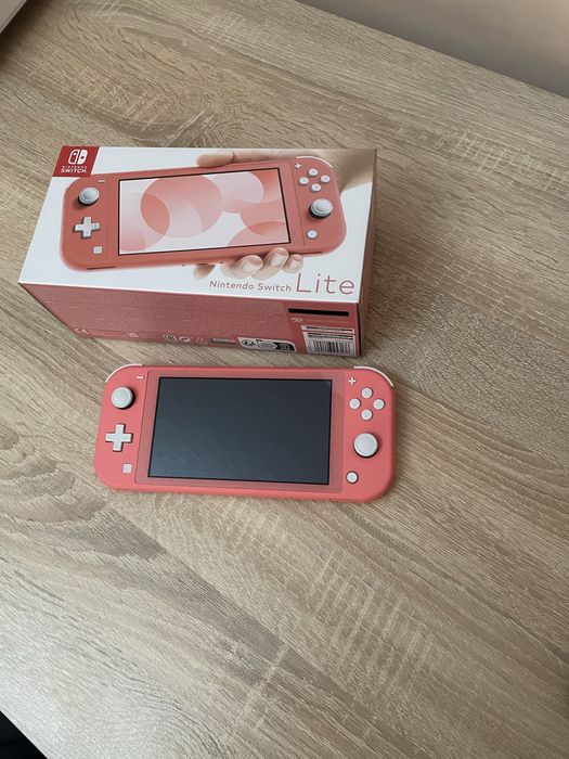 Nintendo Switch Lite + игри (Lego, Fortnite) гр. София 7-ми 11-ти ...