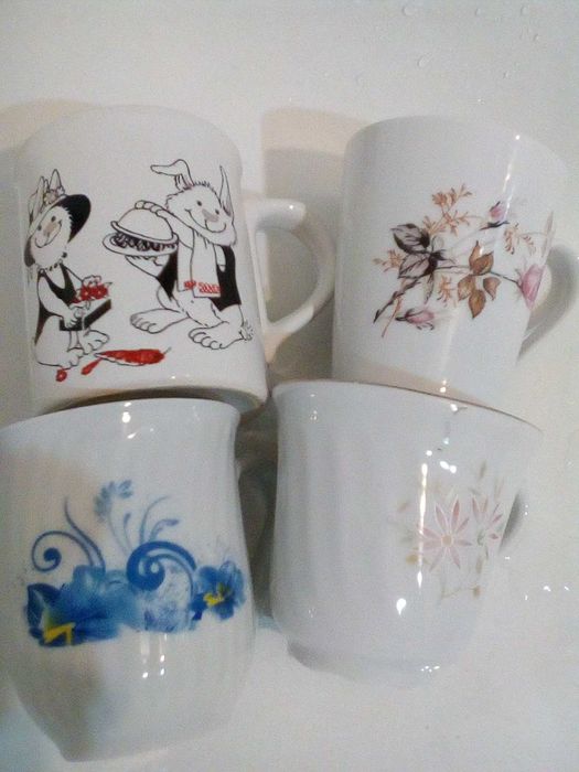 Bibelouri vechi pictate manual/ vaze/ farfuriute si cesti Bucuresti ...