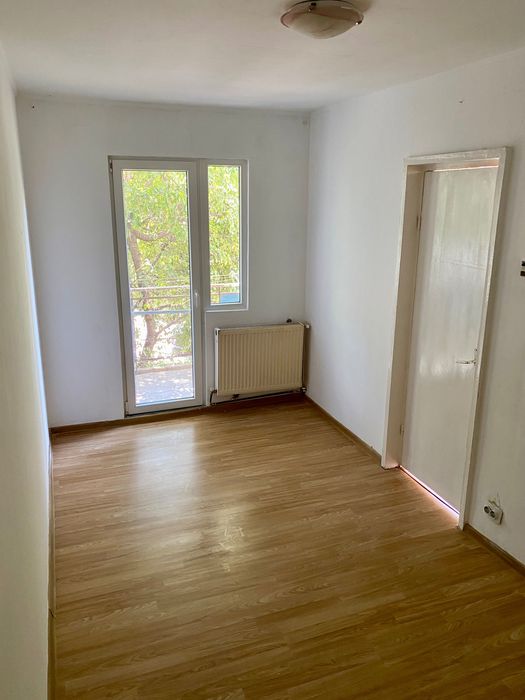 Oferta - apartament 3 camere Targoviste • OLX.ro