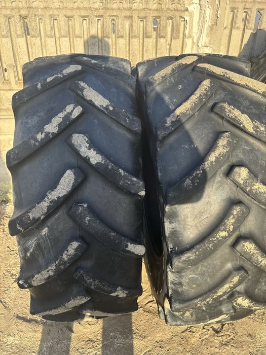Anvelope agricole de tractor combina buldo 24 30 34 38 42 Bechet • OLX.ro