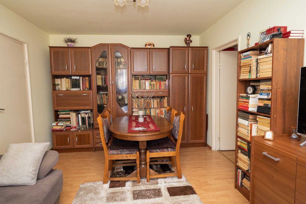 Apartament frumos in Gojdu Deva • OLX.ro