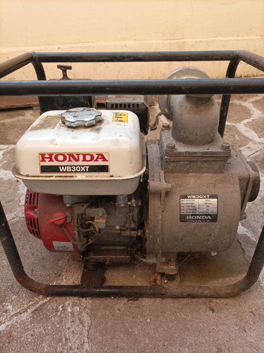Водна помпа Хонда WB30XT 3 цола с. Гара Елин Пелин • OLX.bg