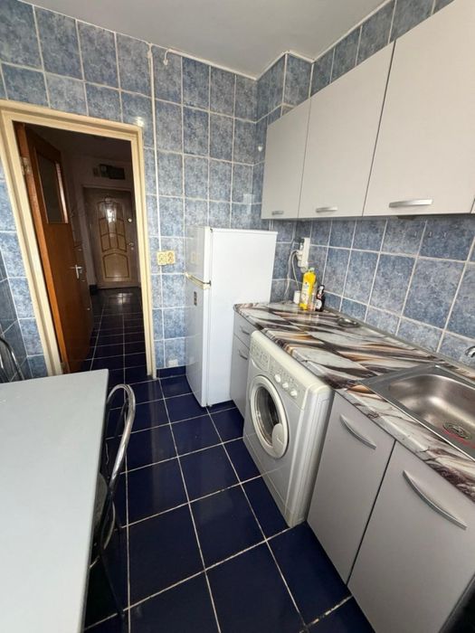 Ofer gratis mobilier Bucuresti Sectorul 3 • OLX.ro