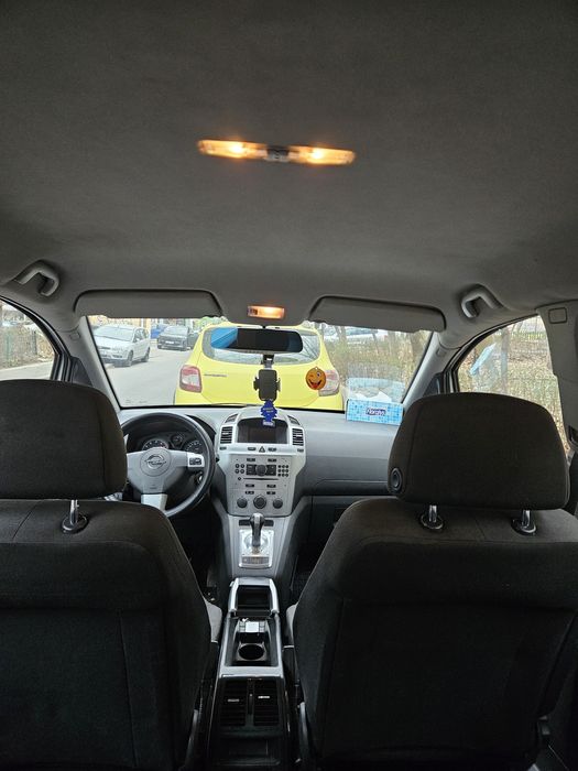 Opel Zafira B 2009 - 7 locuri - cutie automata Bucuresti Sectorul 6 • OLX.ro