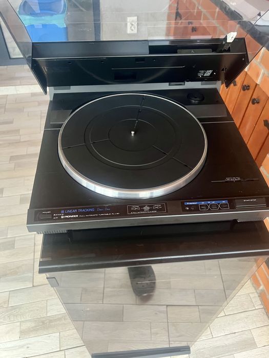Linie Technics cu dulap depozitare! Iernuteni • OLX.ro