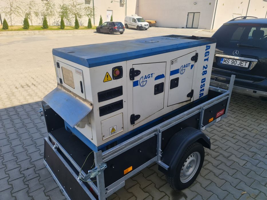 Închiriere Generator trifazic Mobil 28 kW AGT DSEA 28 Diesel Targu ...