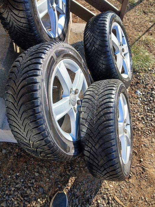 Jante de aluminiu cu cauciucuri de iarna 205 55 16 Targu-Mures • OLX.ro