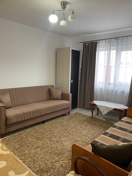 Apartament de inchiriat 3 camere Soveja inel 1 galeriile Soveja ...