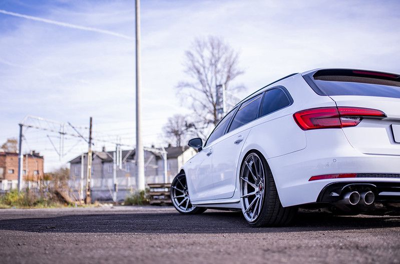 Jante Concave aliaj Japan Racing model JR36 Bacau • OLX.ro