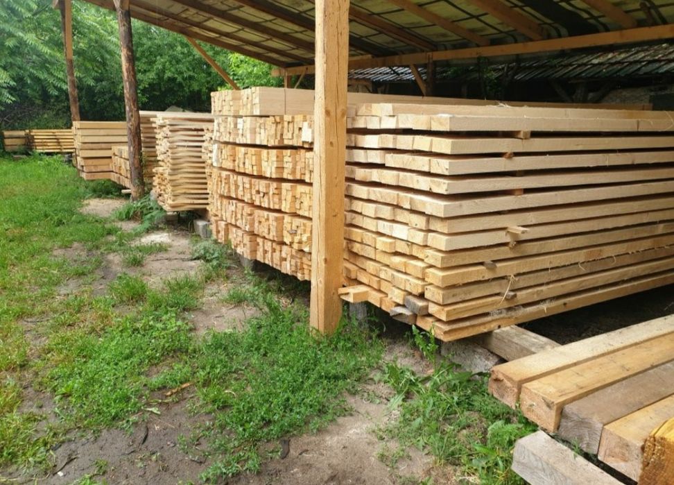 Depozit de cherestea CHERESTEA Grinzi Laț Berzovia Berzovia • OLX.ro