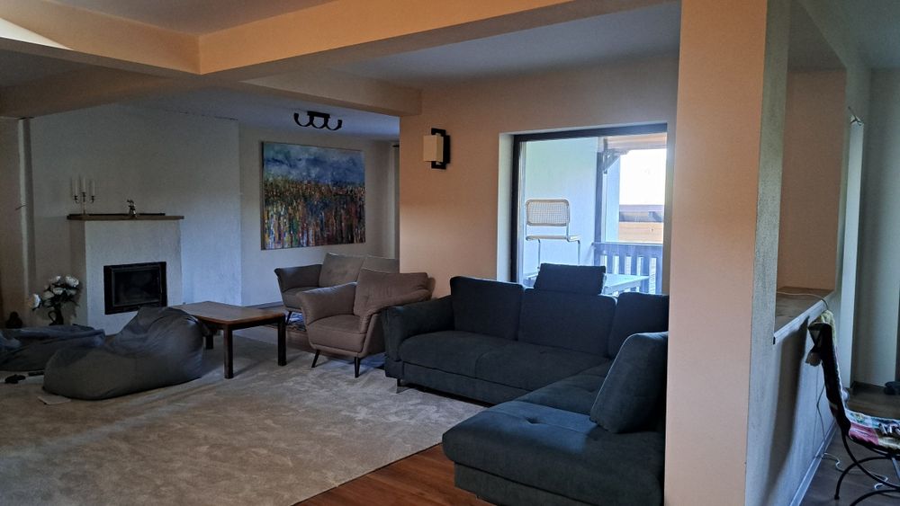 Vând casă, priveliste, liniste Sadu • OLX.ro