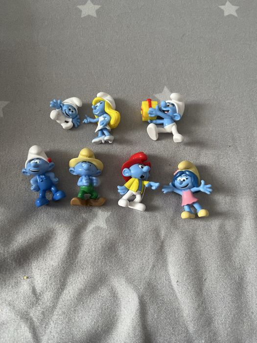 Strumfi legendari Targoviste • OLX.ro